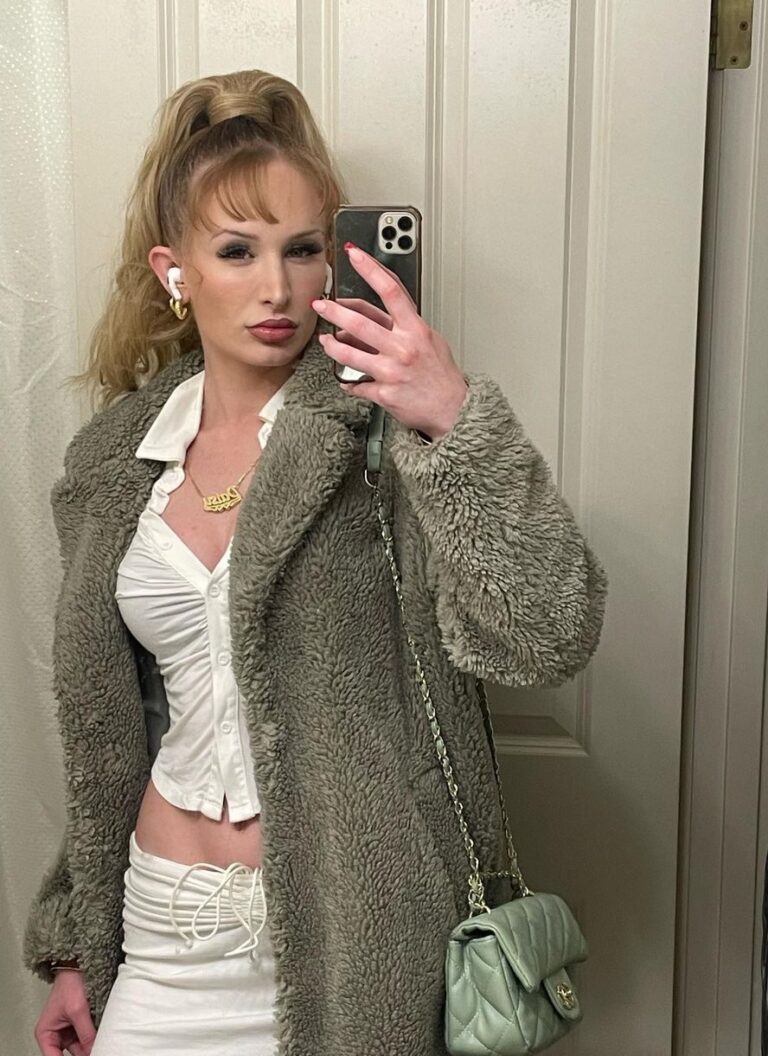 Who is Daisy Stone? Bio/Wiki, Age, Height, Career, Net Worth