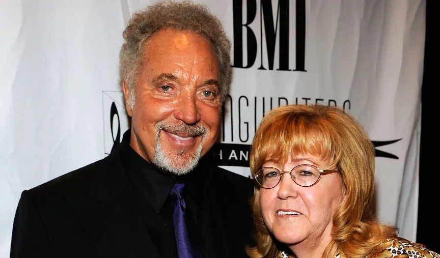 Tom Jones Wife And Biography - Bio Scops