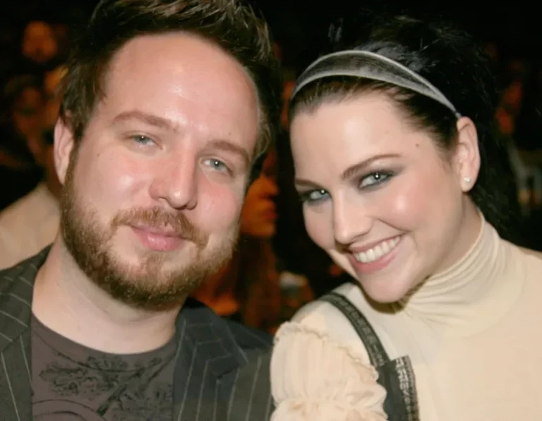 Amy Lee Husband, Age, Height, Weight, Net Worth, Career, And More - Bio ...