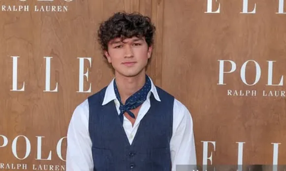 Charlie Bushnell Age, Height, Weight, Net Worth, Career, And More - Bio ...