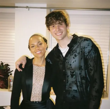 Jvke Wife, Height, Weight, Net Worth, Age, Career And Full Bio - Bio Scops