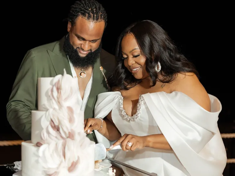 Who is Kardea Brown's Husband? Age, Height, Weight, Net Worth, Career ...