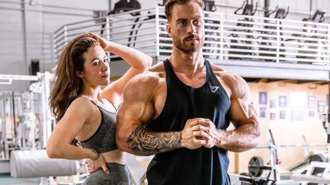 Chris Bumstead Wife, Age, Height, Weight, Net Worth, Career, And Full ...