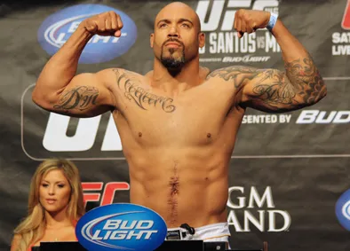 Lavar Johnson Age, Height, Weight, Net Worth, Career And Full Bio - Bio ...