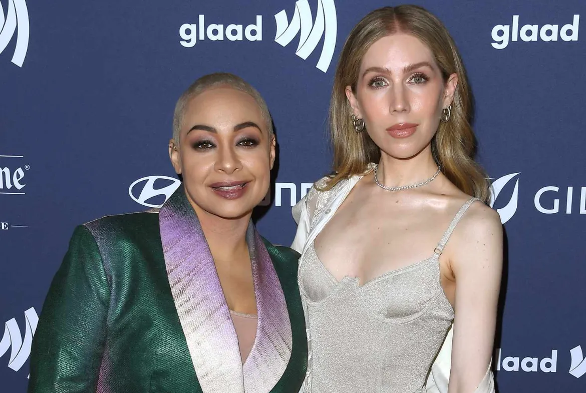 Raven-Symoné Wife, Age, Height, Weight, Net Worth, Career, And Full Bio - Bio Scops