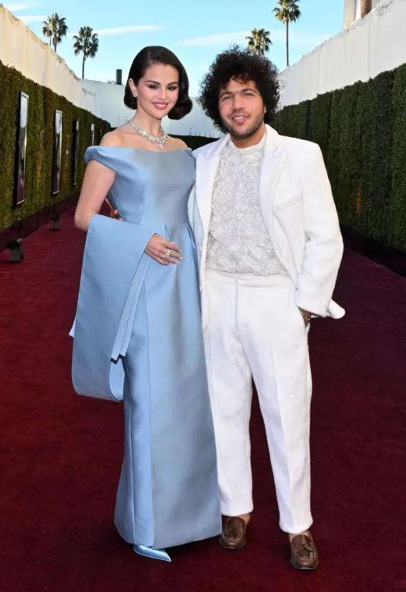 Selena Gomez Height and Biography: Everything You Need to Know in 2025 ...