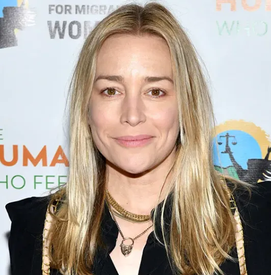 Piper Perabo Age: Biography, Career, Lifestyle, and More - Bio Scops